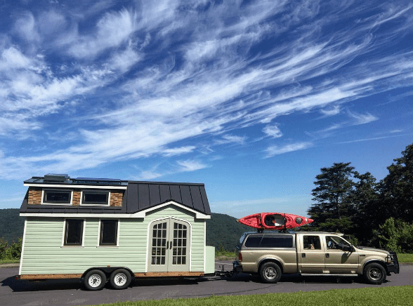 Tiny House Travelers: Best Little House in Texas. Photos and Interview.